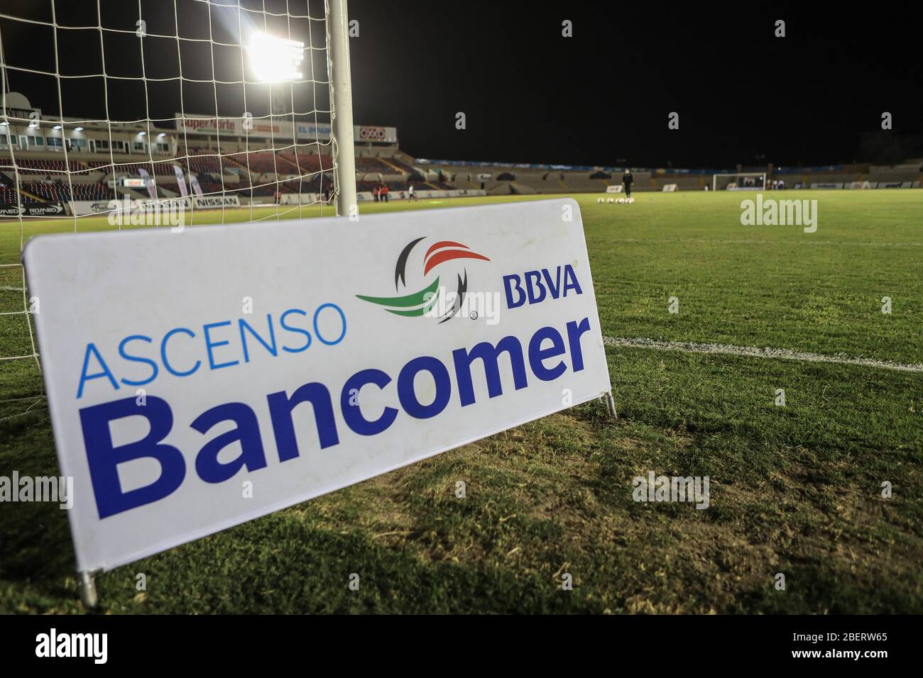 Porteria de futbol hi-res stock photography and images - Alamy