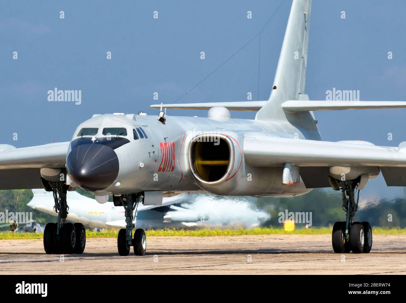Chinese air force hi-res stock photography and images - Alamy