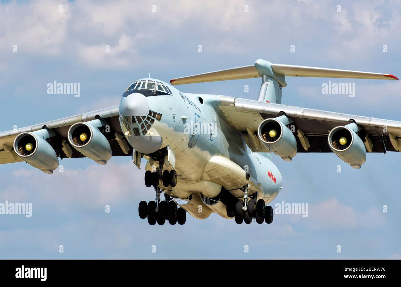 Chinese Air Force IL-76 taking off Stock Photo - Alamy