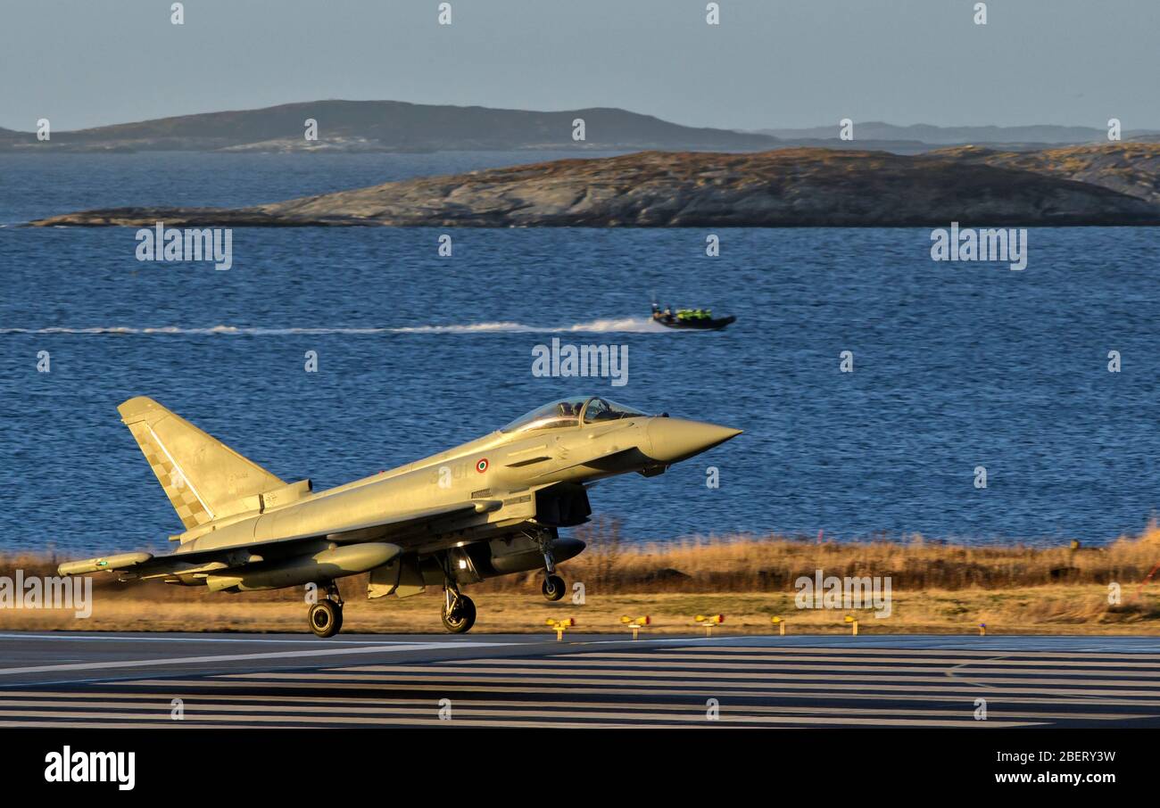 Italian Air Force Eurofighter Typhoon Stock Photo - Alamy