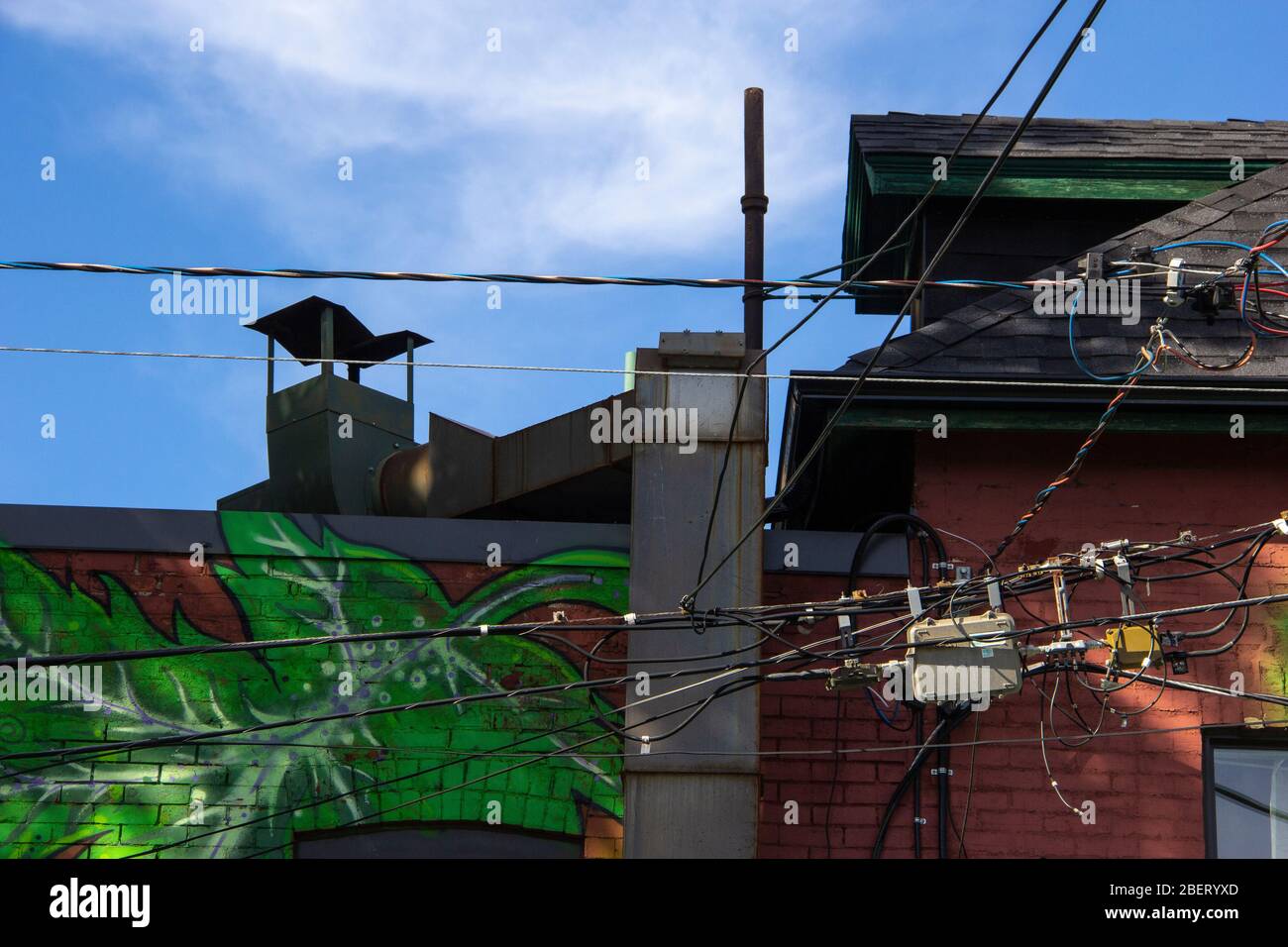 Overhead telephone cable hi-res stock photography and images - Alamy