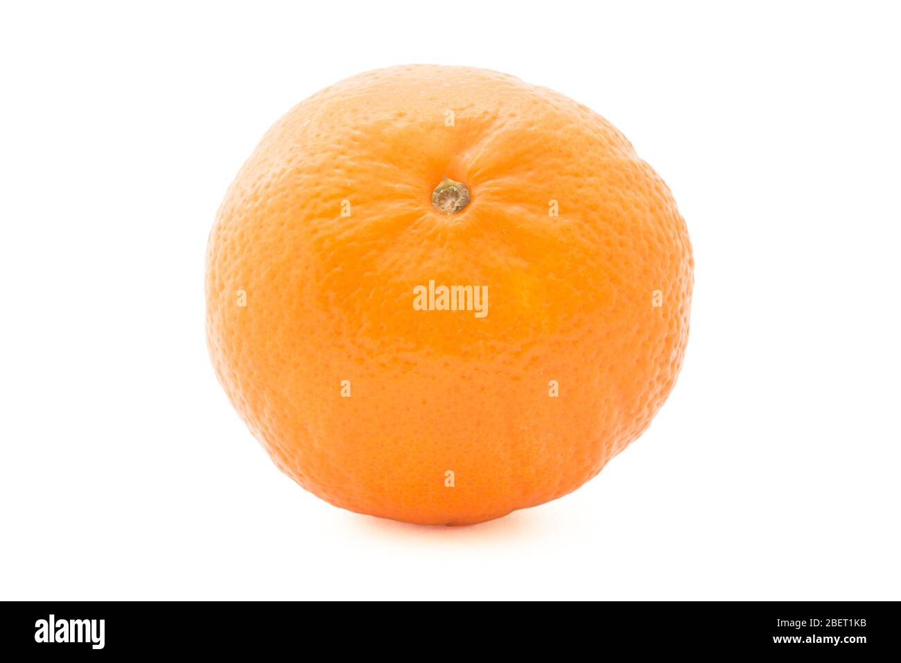 whole ripe mandarin isolated on white background Stock Photo - Alamy