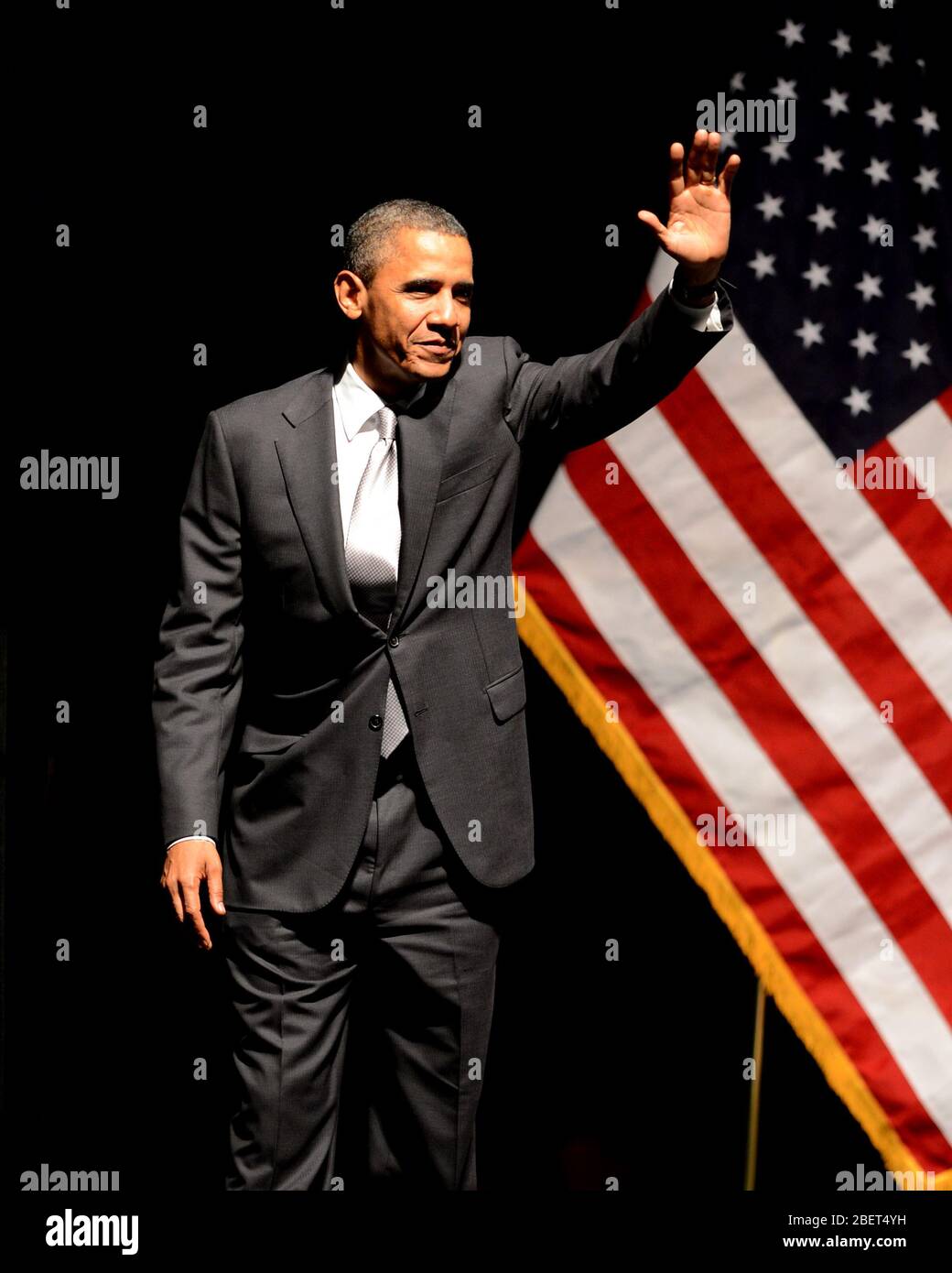 MIAMI BEACH, FL - JUNE 26: US President Barack Obama speaks during a ...