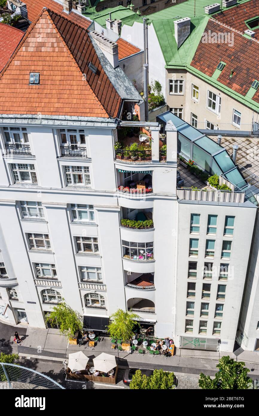 Buildings in vienna hi-res stock photography and images - Alamy