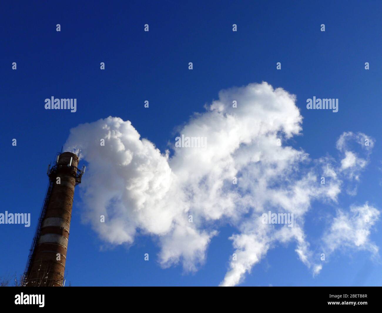 Belching pollution from factory hi-res stock photography and images - Alamy