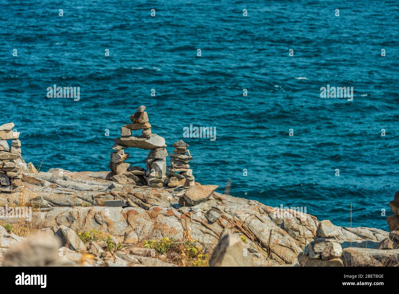Beach stone sculptures hi-res stock photography and images - Alamy