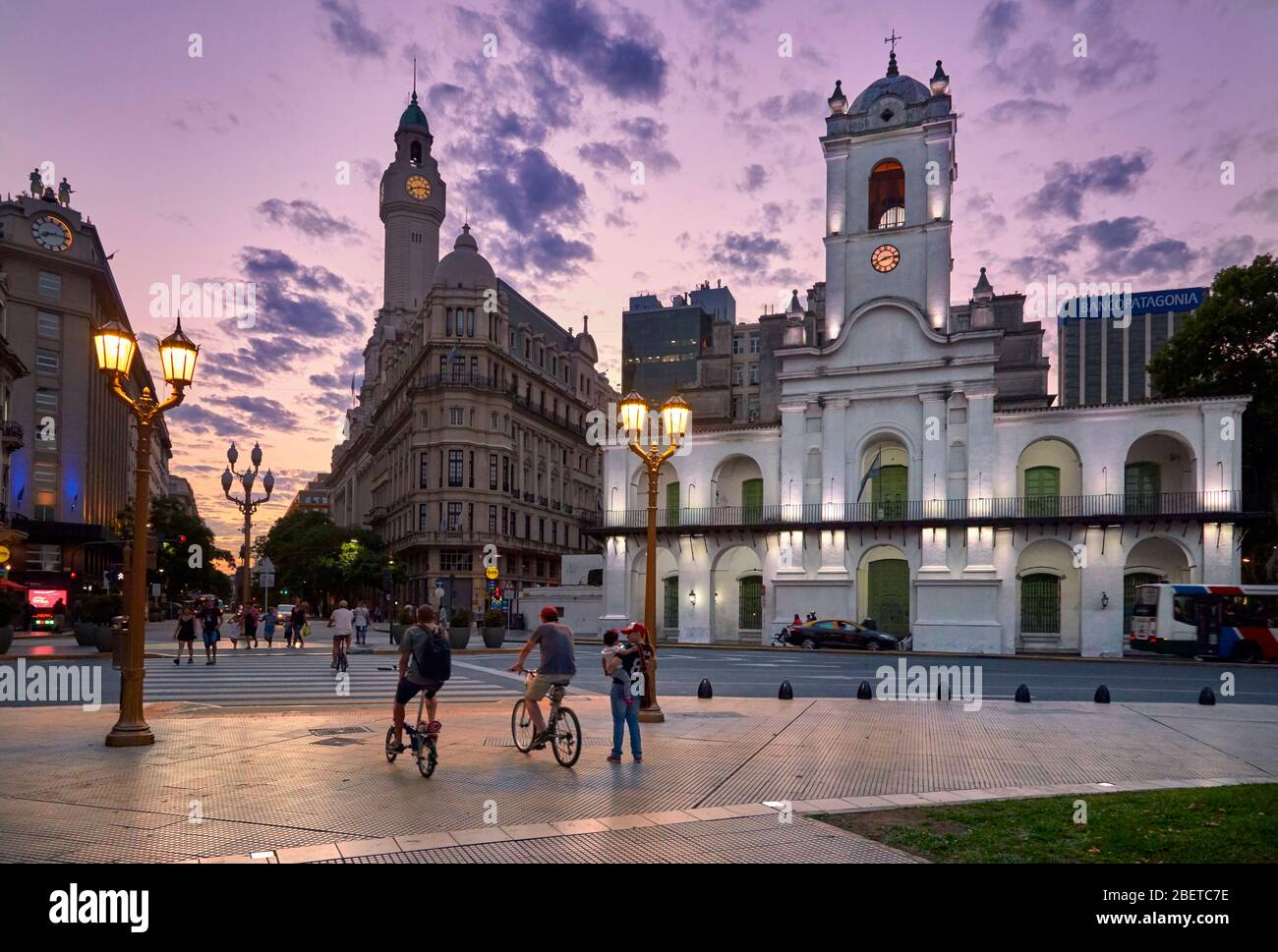 Plaza de Mayo (May Square) and cabildo building, at dusk. Buenos Aires ...