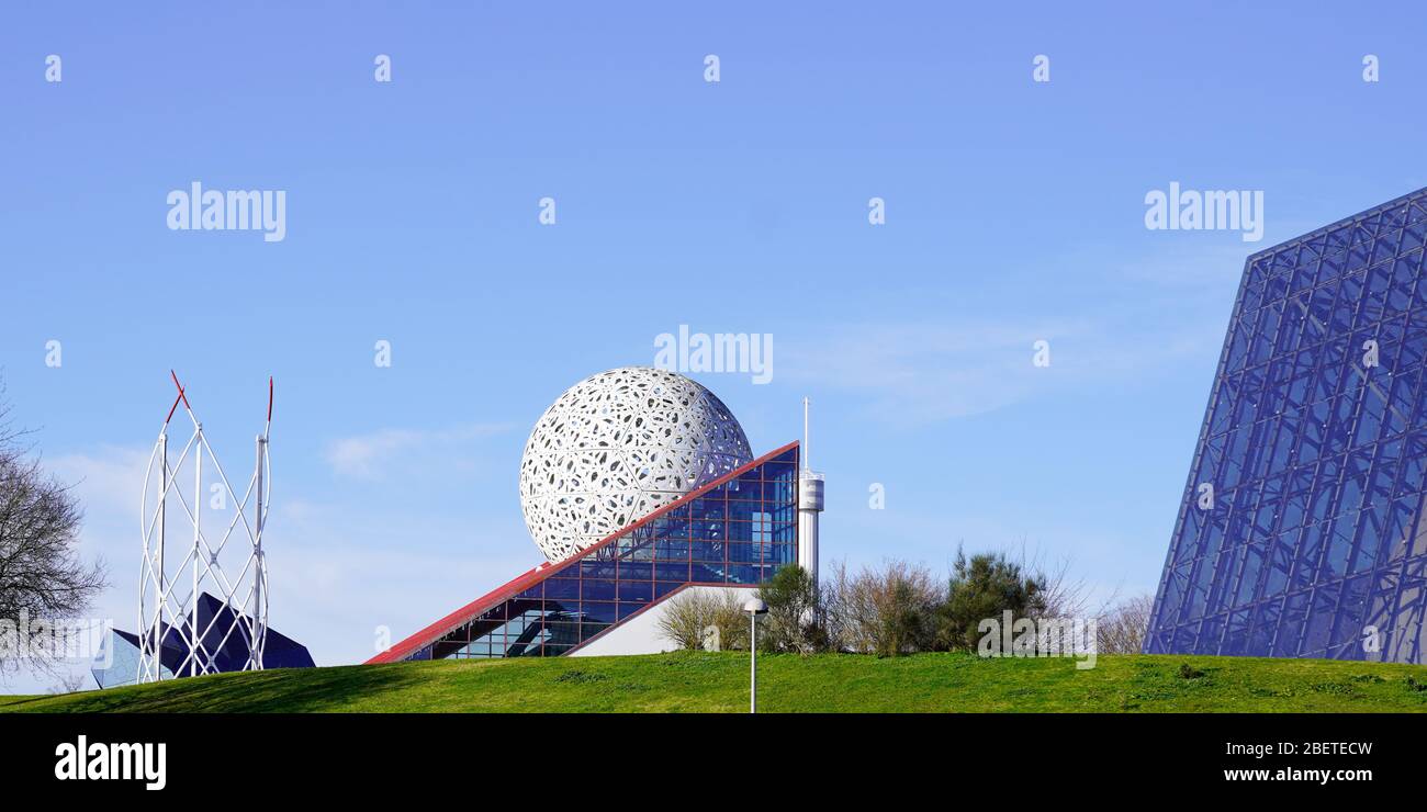 Futuroscope building hi-res stock photography and images - Alamy