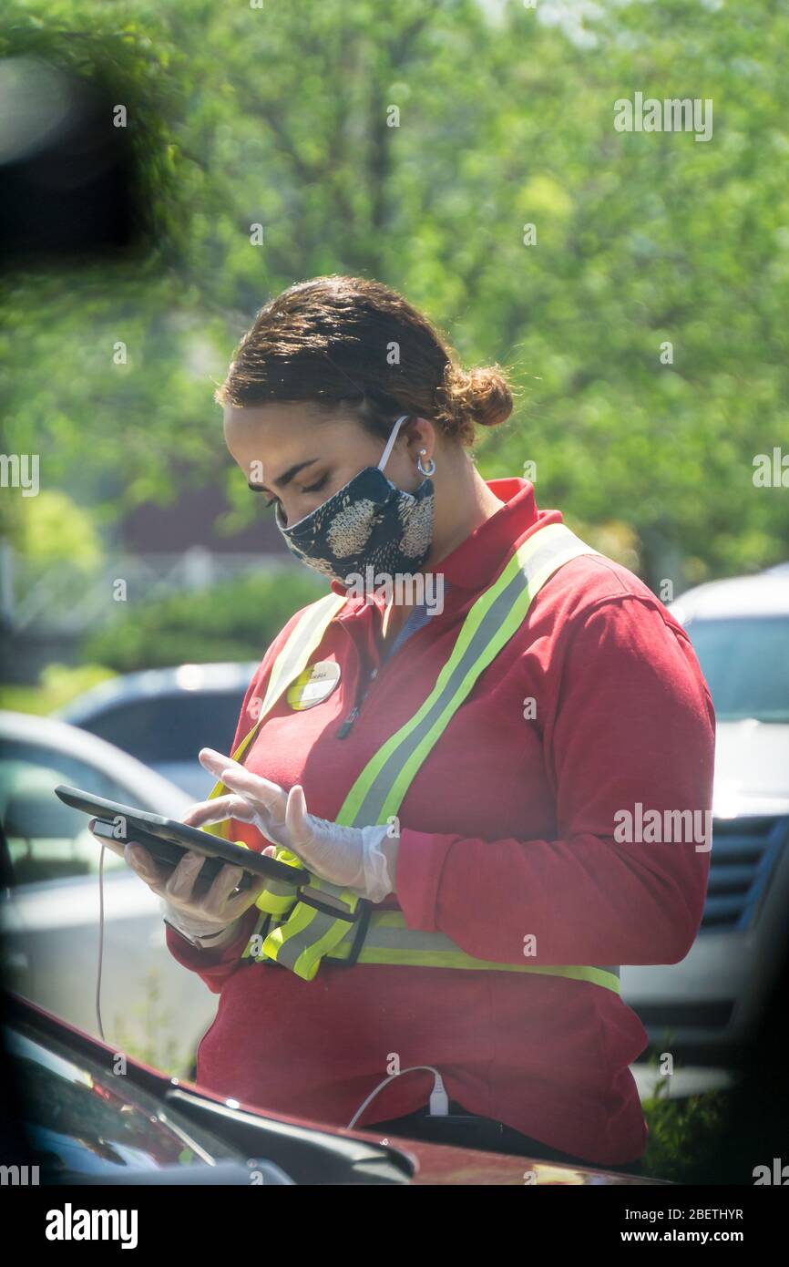 Chick fil a ordering line hi-res stock photography and images - Alamy