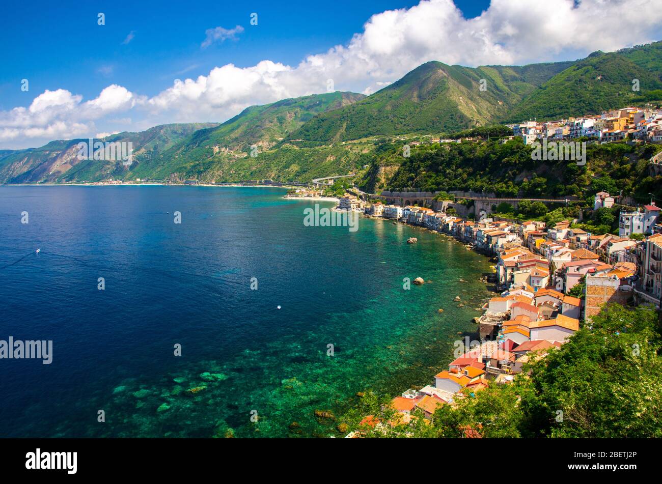 Castello ruffo di calabria hi-res stock photography and images - Alamy