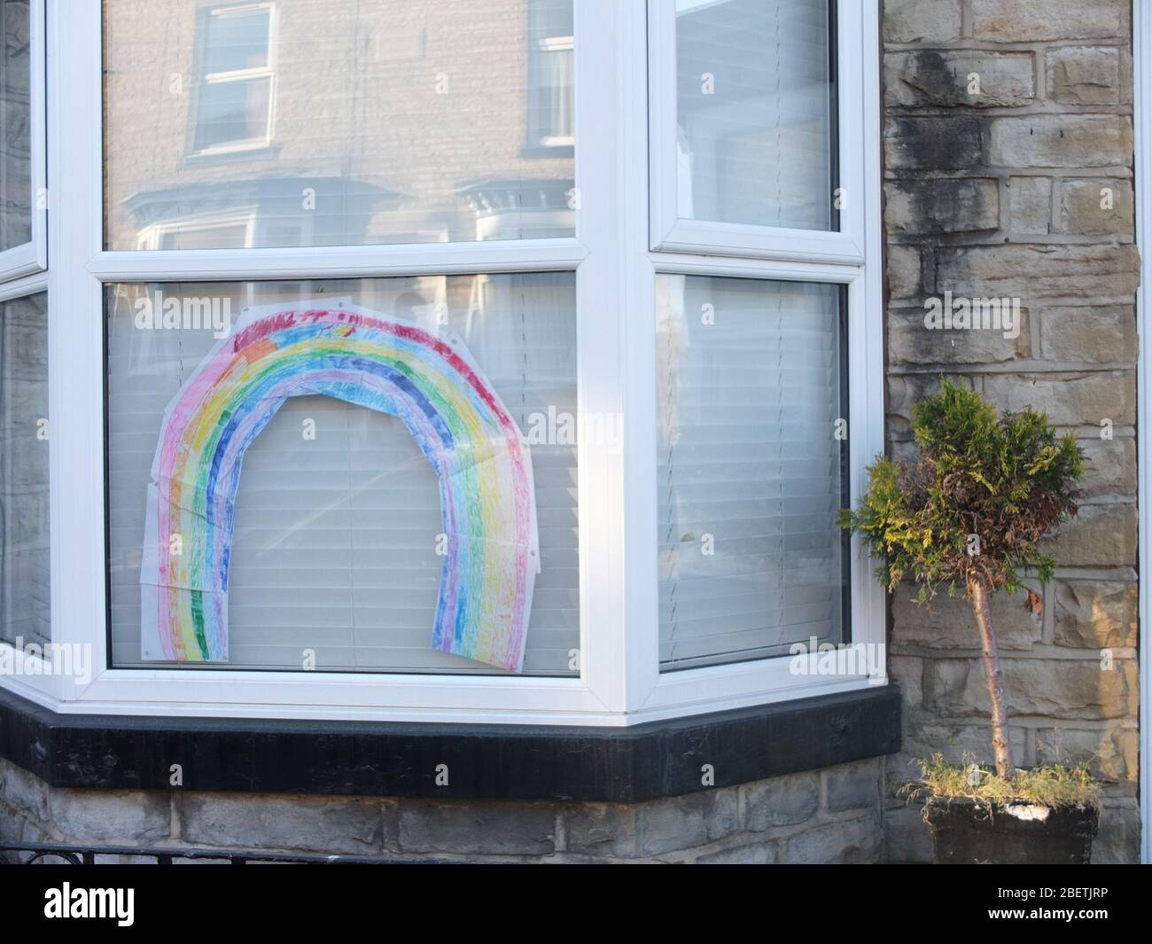 Childs drawing of a house hi-res stock photography and images - Alamy