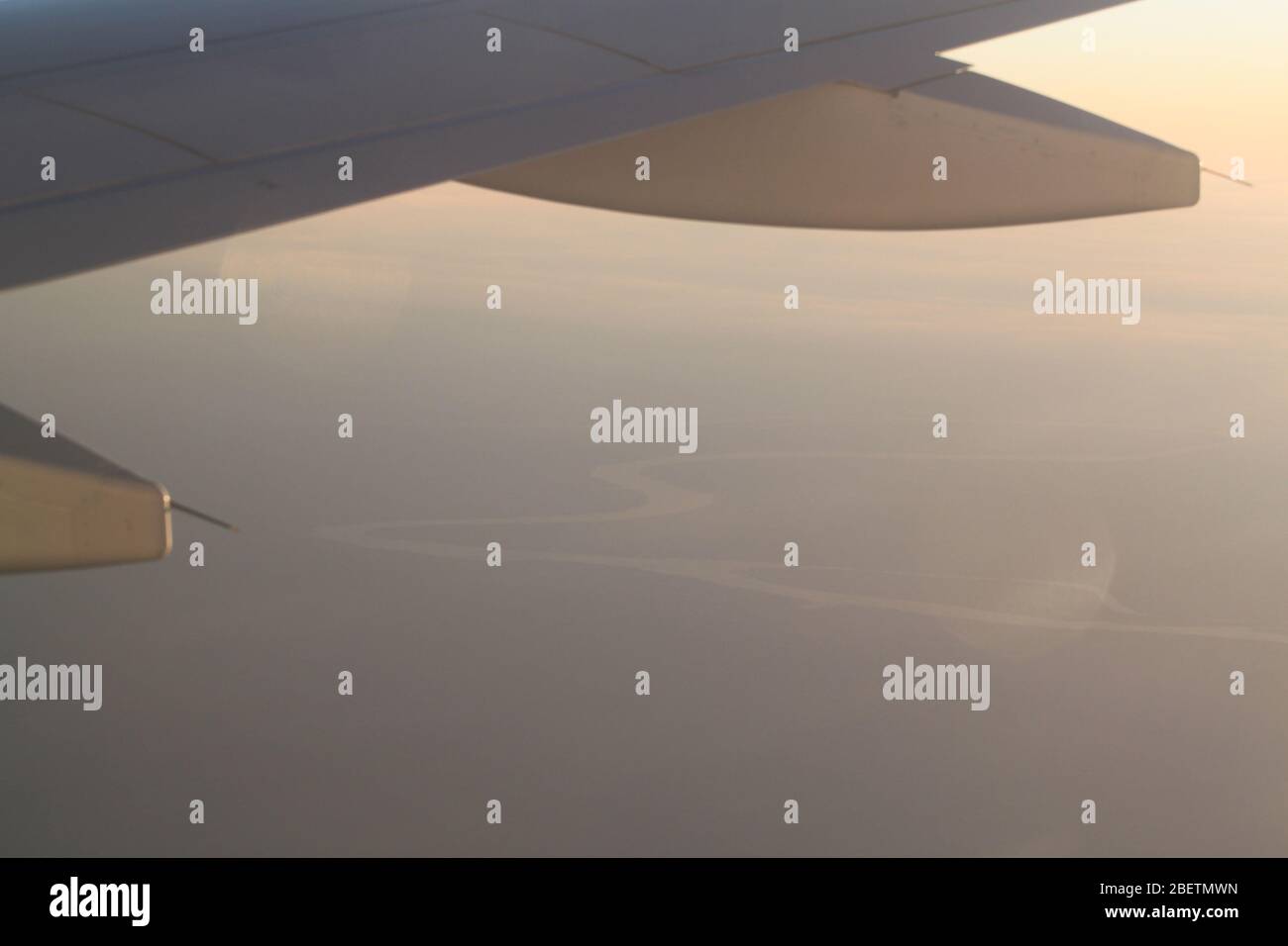 Airbus a320 wing hi-res stock photography and images - Alamy