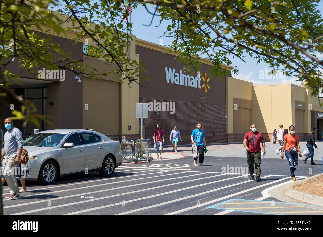 Feet outside the car hi-res stock photography and images - Alamy
