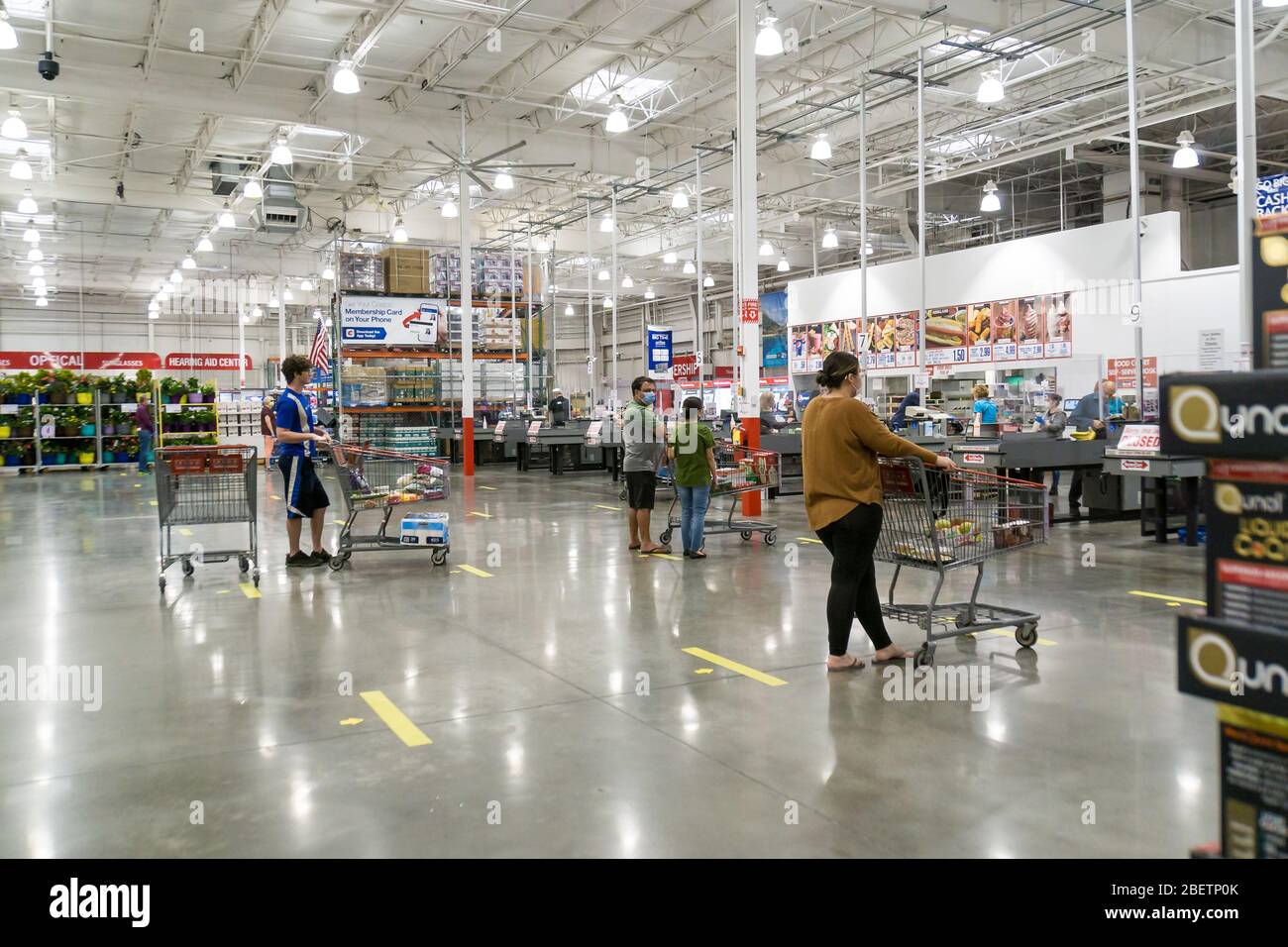 Costco line to get into store with social distancing hi-res stock ...