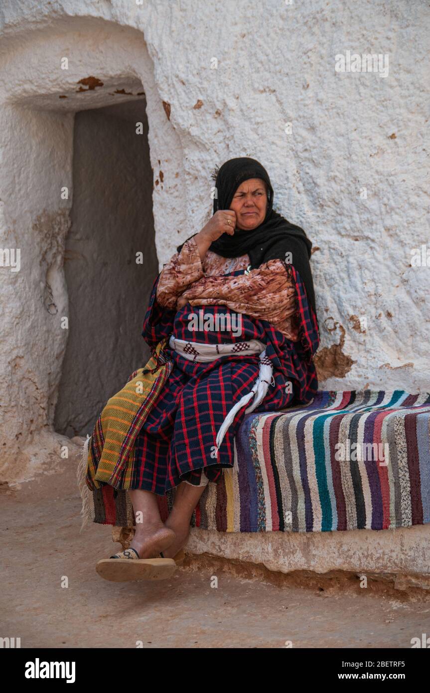 Berber female hi-res stock photography and images - Alamy