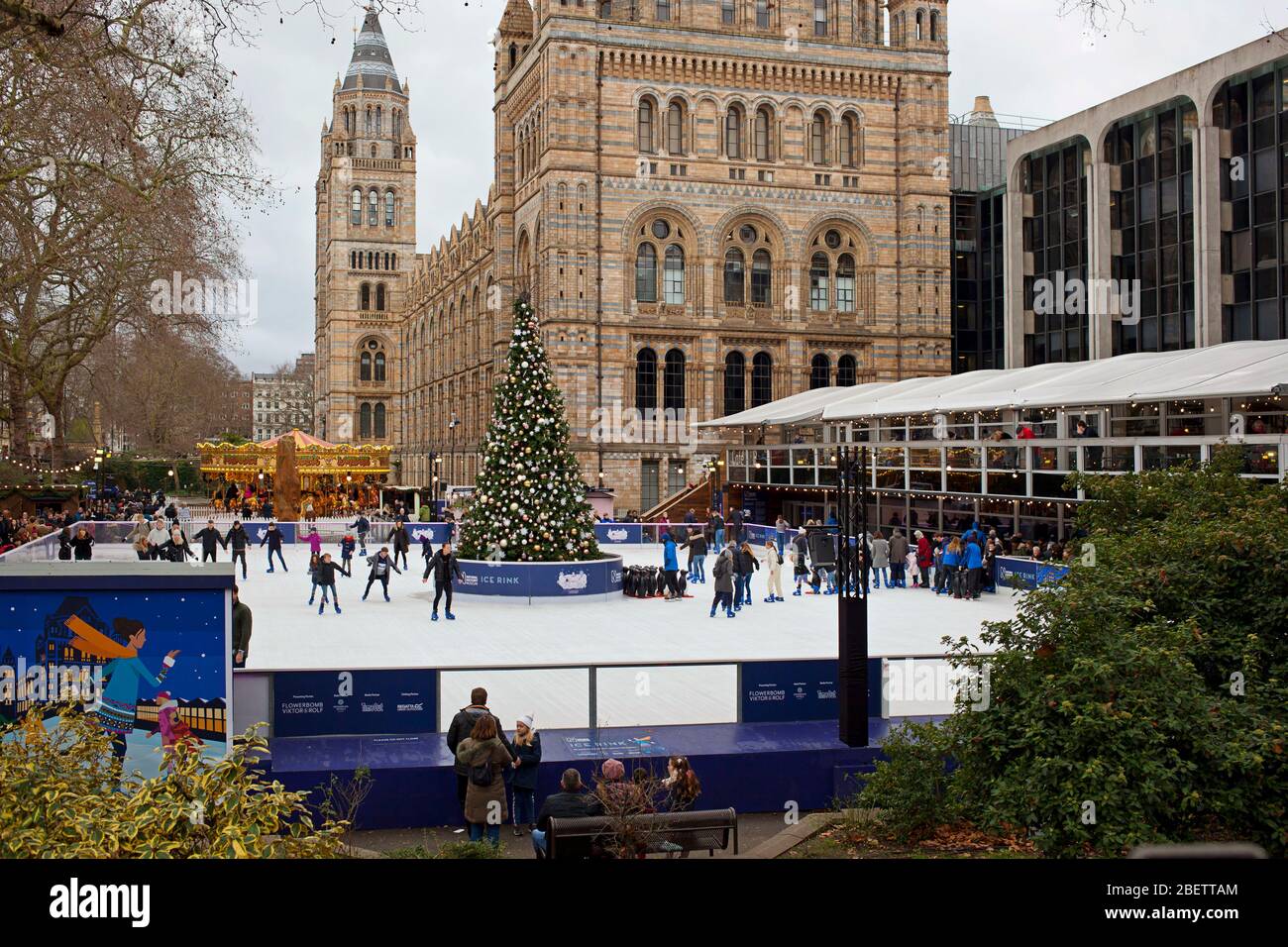Outside the Natural History Museum, London Stock Photo - Alamy