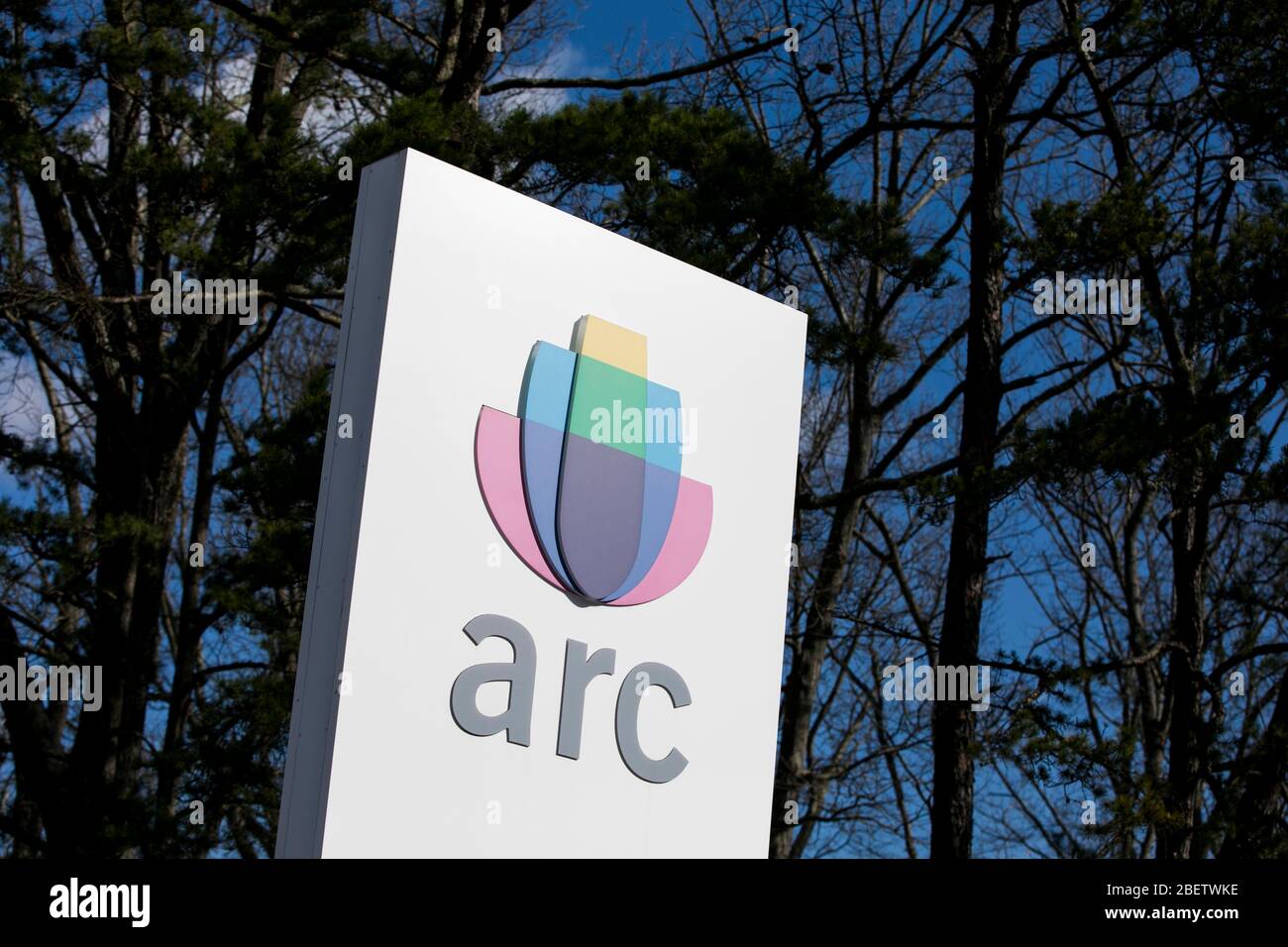 Arc logo hi-res stock photography and images - Alamy