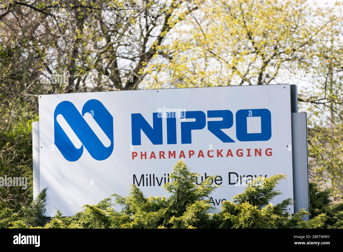 Nipro hi-res stock photography and images - Alamy