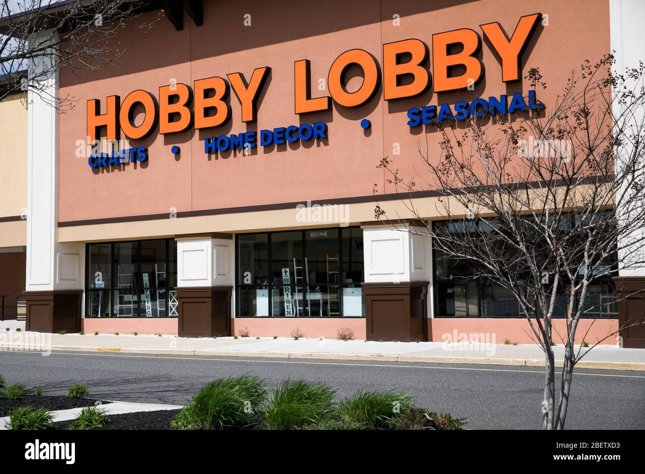 Hobby lobby logo hi-res stock photography and images - Alamy