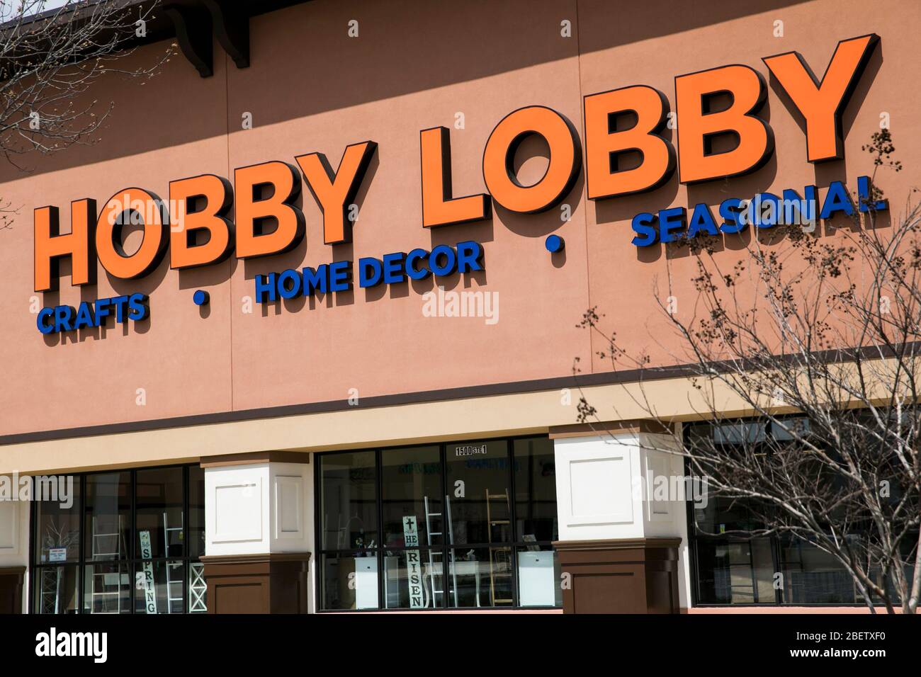 Hobby lobby logo hi-res stock photography and images - Alamy