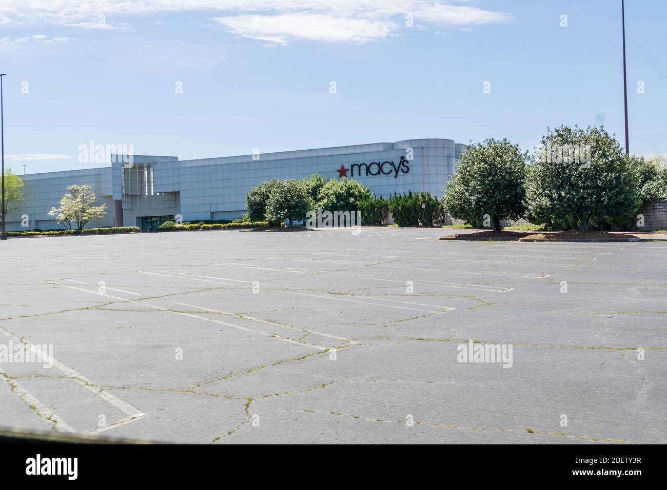 Kennesaw, GA / USA - 04/03/20: Macy's department store empty parking ...
