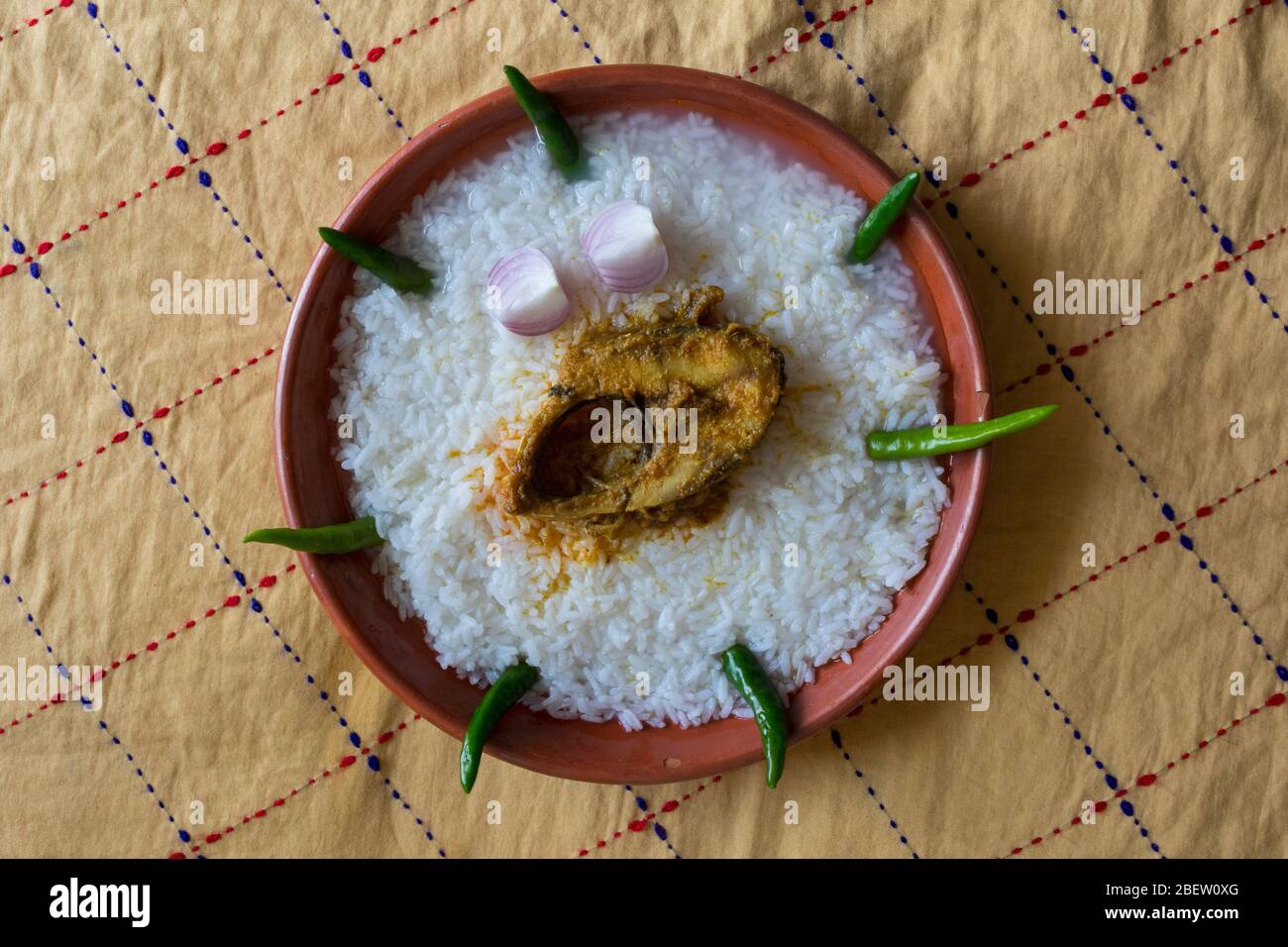 Bangladesh rice meal hi-res stock photography and images - Alamy