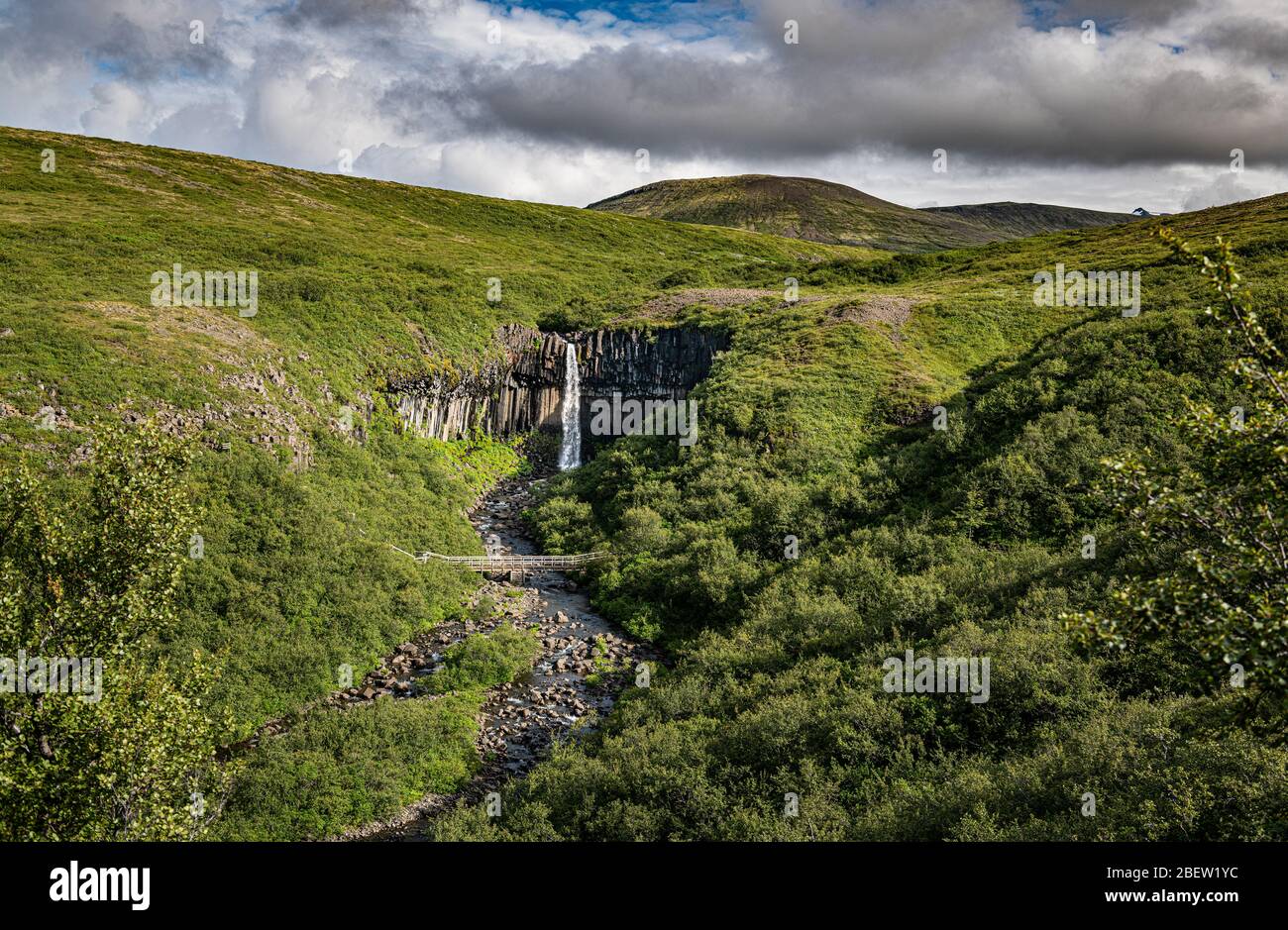 Dark lava columns hi-res stock photography and images - Alamy