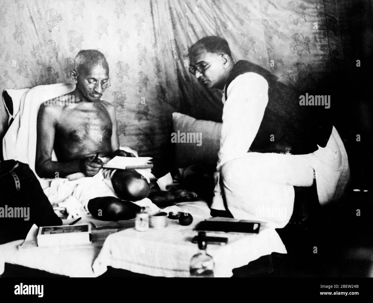 Mahatma Gandhi. Mohandas Karamchand Gandhi 2 October 1869 – 30 January ...