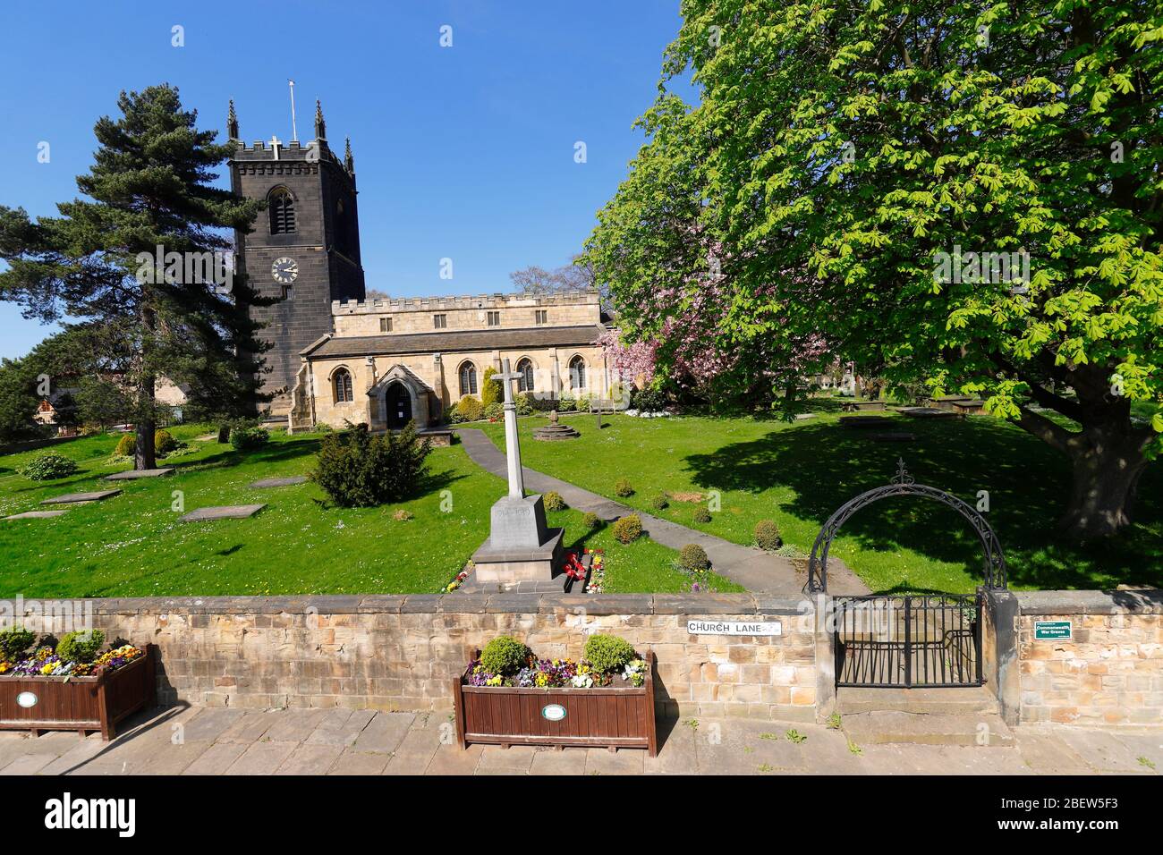 Swillington war memorial hi-res stock photography and images - Alamy