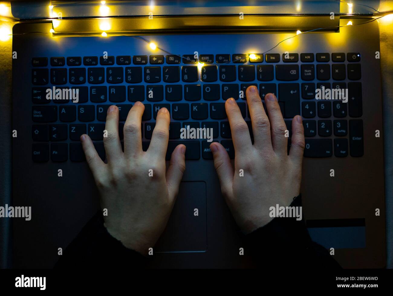 Top view hands typing hi-res stock photography and images - Alamy