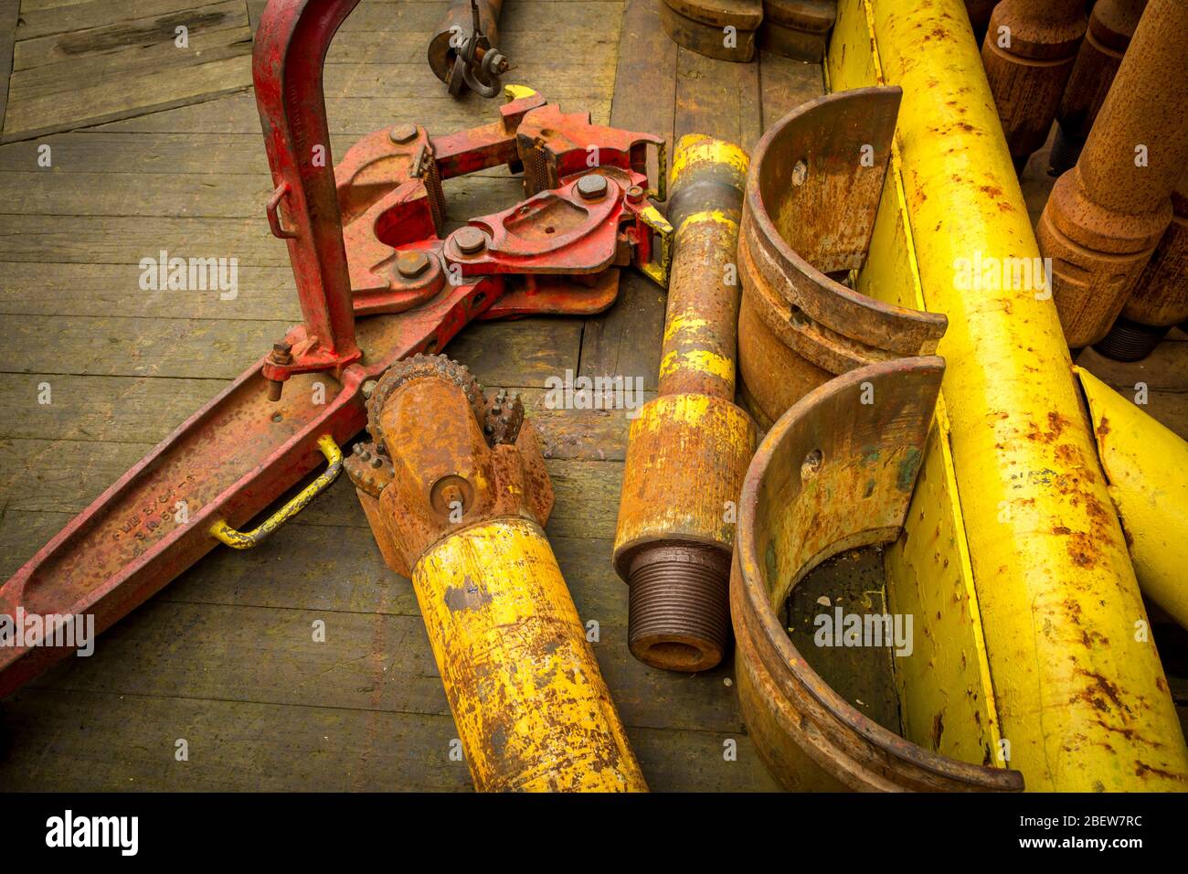 Oil for tools hi-res stock photography and images - Alamy