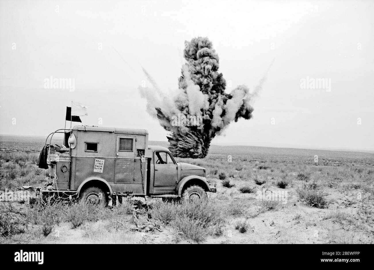Seismic exploration hi-res stock photography and images - Alamy