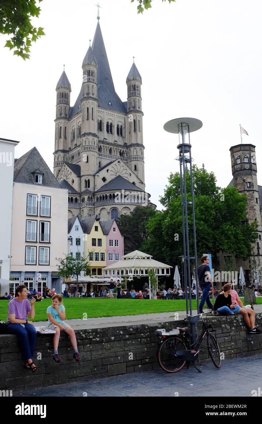 Cologne old town buildings hi-res stock photography and images - Alamy