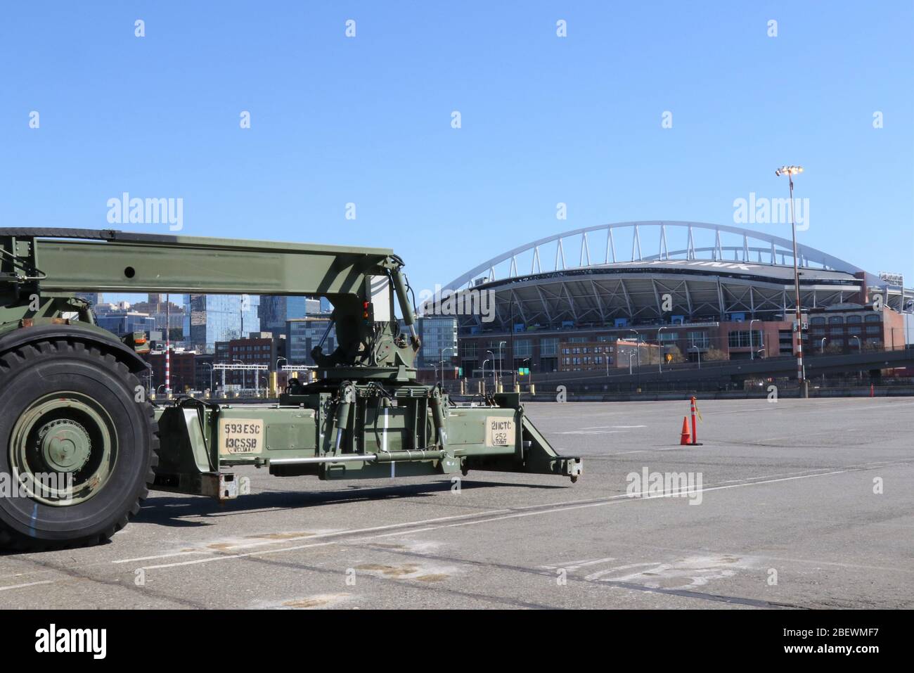 Rough terrain container handler hi-res stock photography and images - Alamy