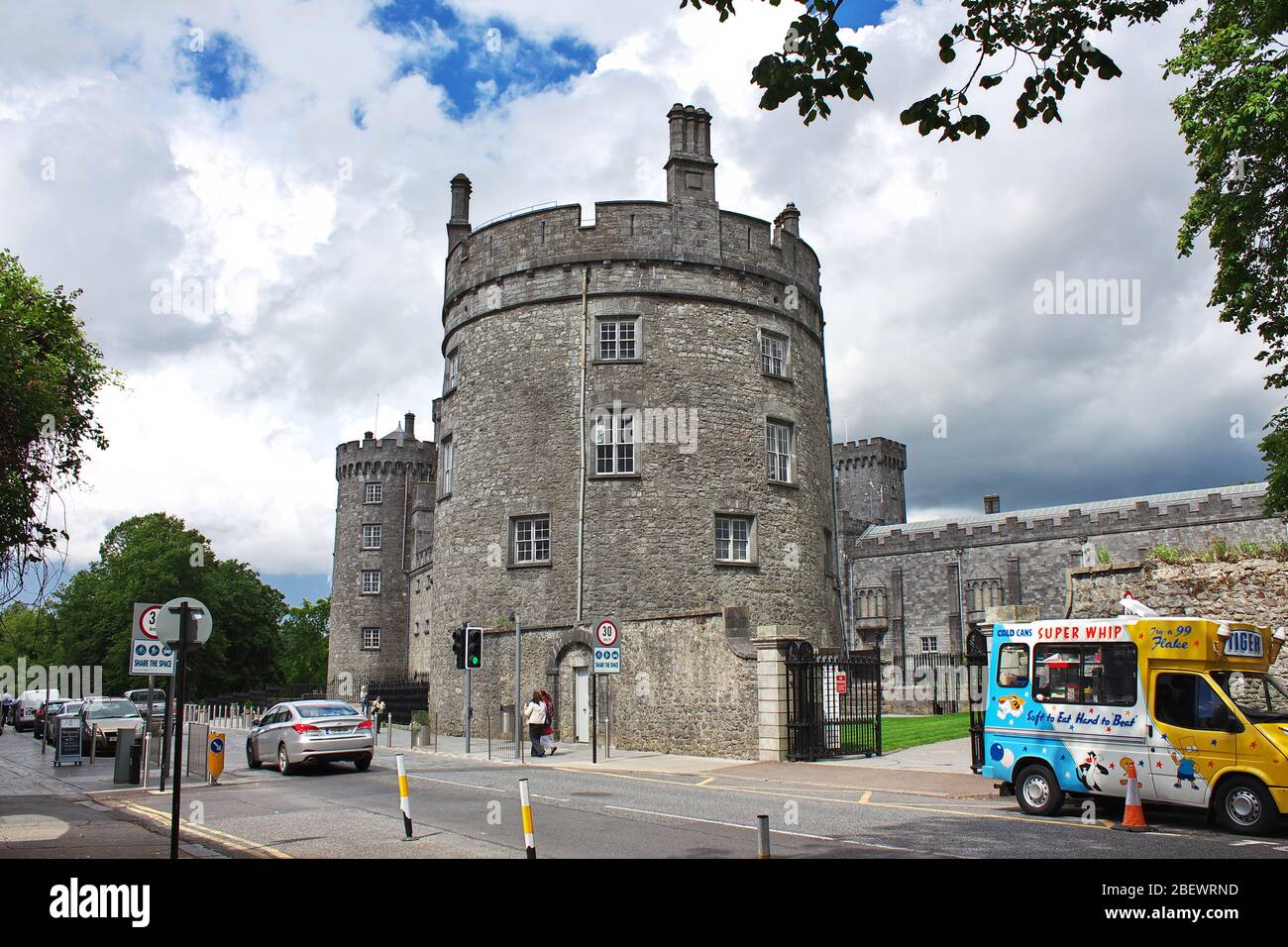Kilkenny Castle, the vintage fortress, Ireland Stock Photo - Alamy