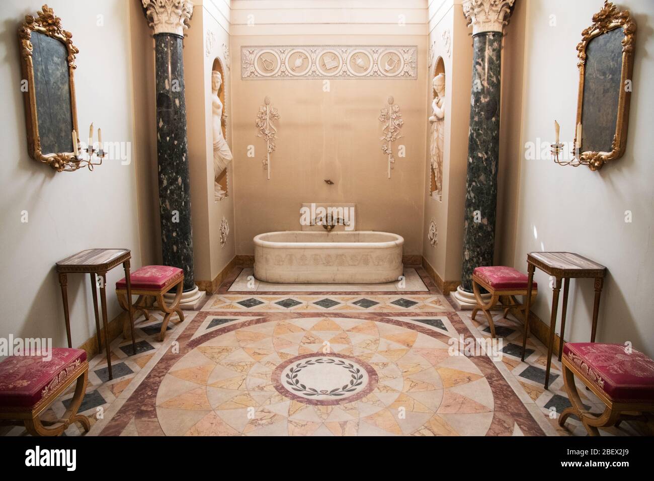 Napoleon's bathroom palazzo pitti hi-res stock photography and images ...