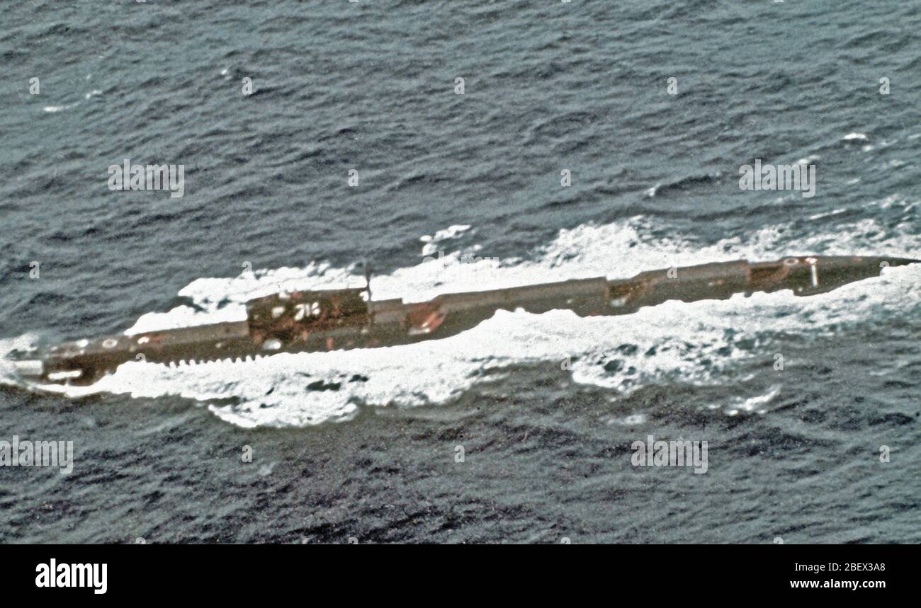 1982 - An aerial port beam view of a Soviet Echo II class nuclear ...