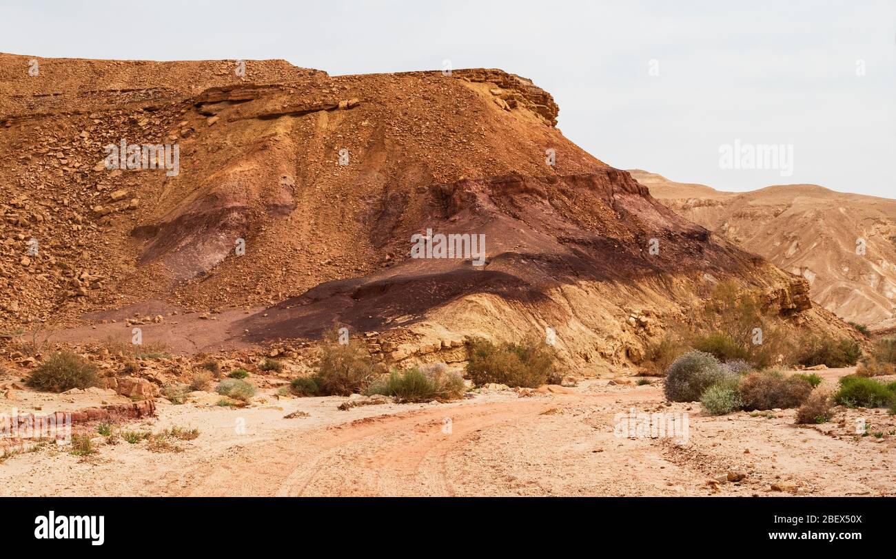 Geology geological erosion cliff hi-res stock photography and images ...