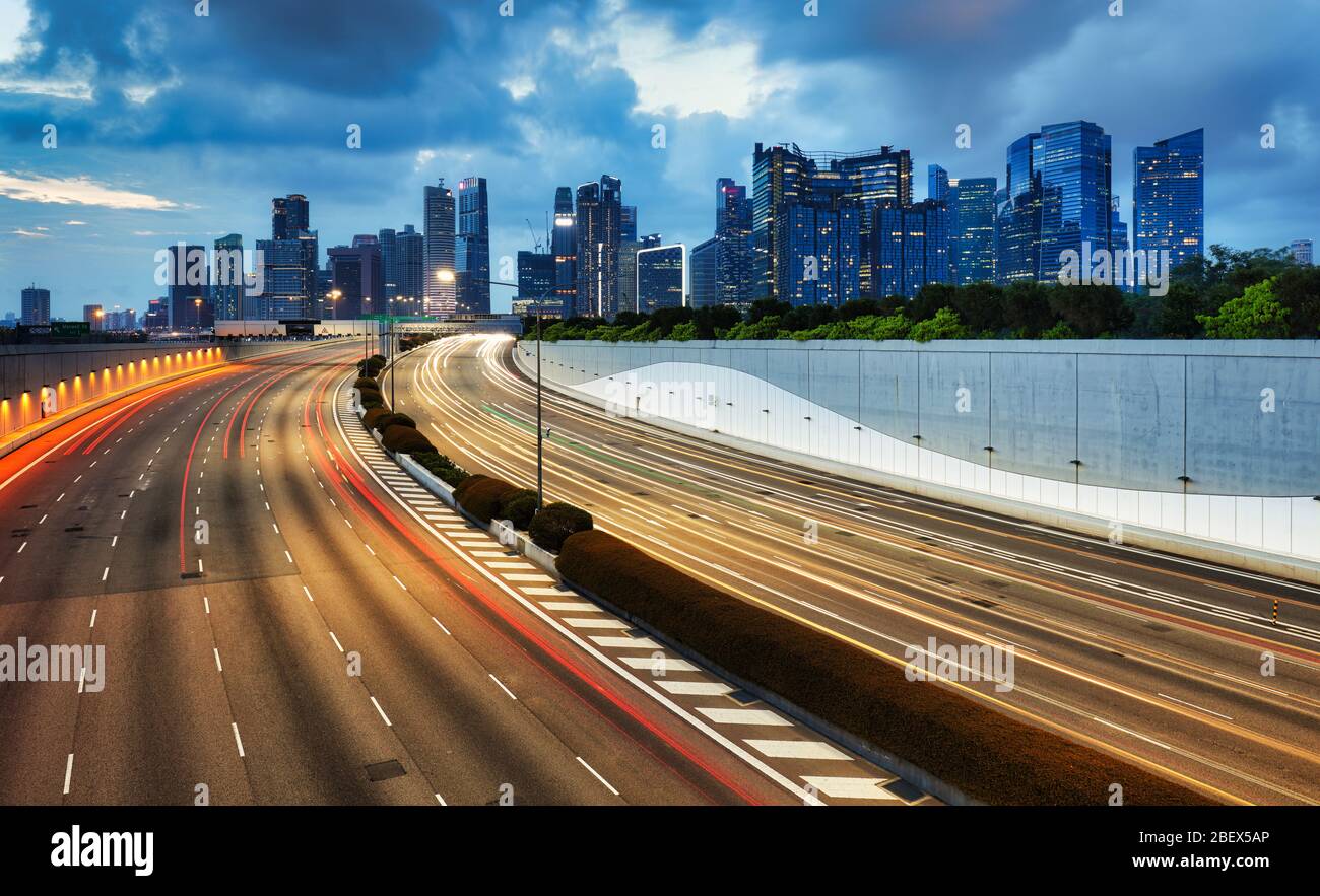 Modern tourism skyline and transportation hi-res stock photography and ...