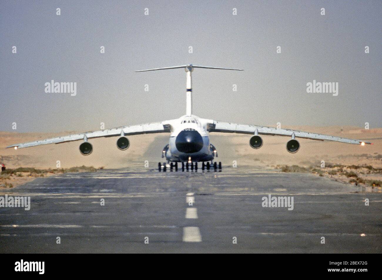 Exercise bright star 82 hi-res stock photography and images - Alamy