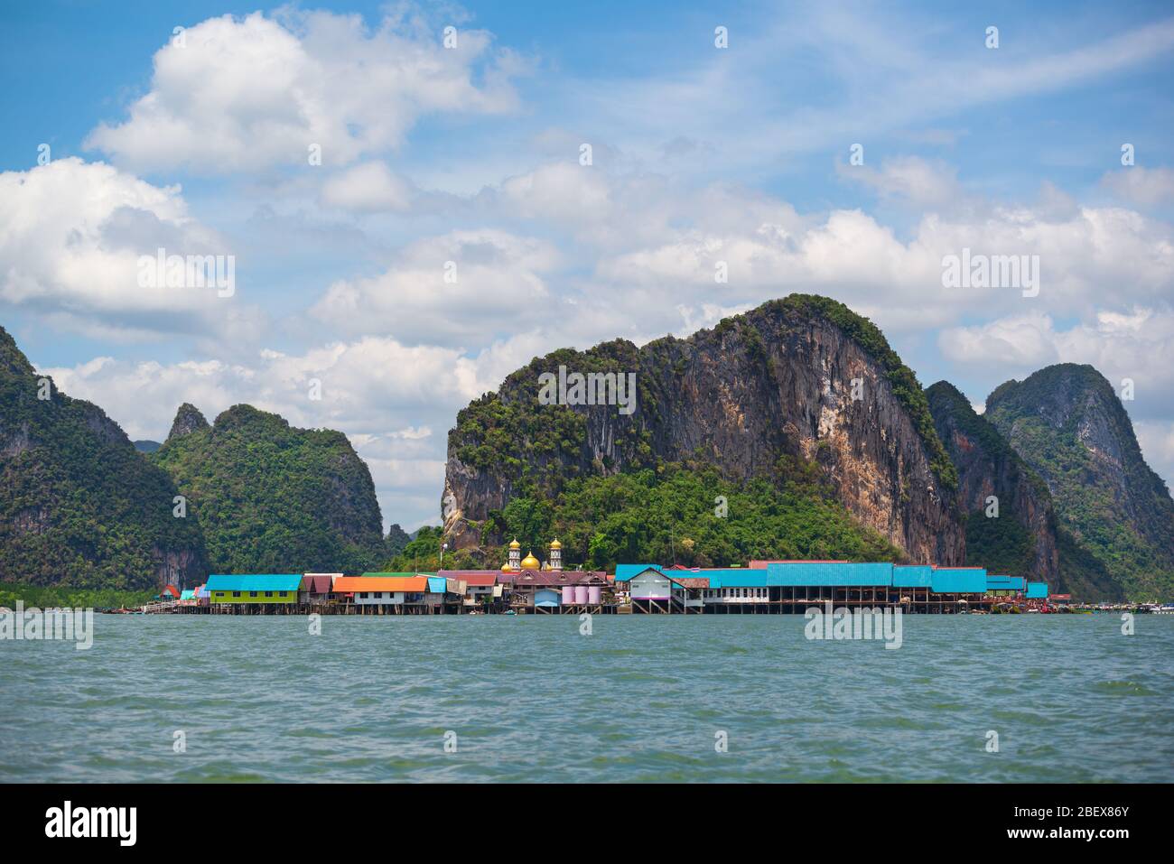 Muslim floating village koh panyi hi-res stock photography and images ...