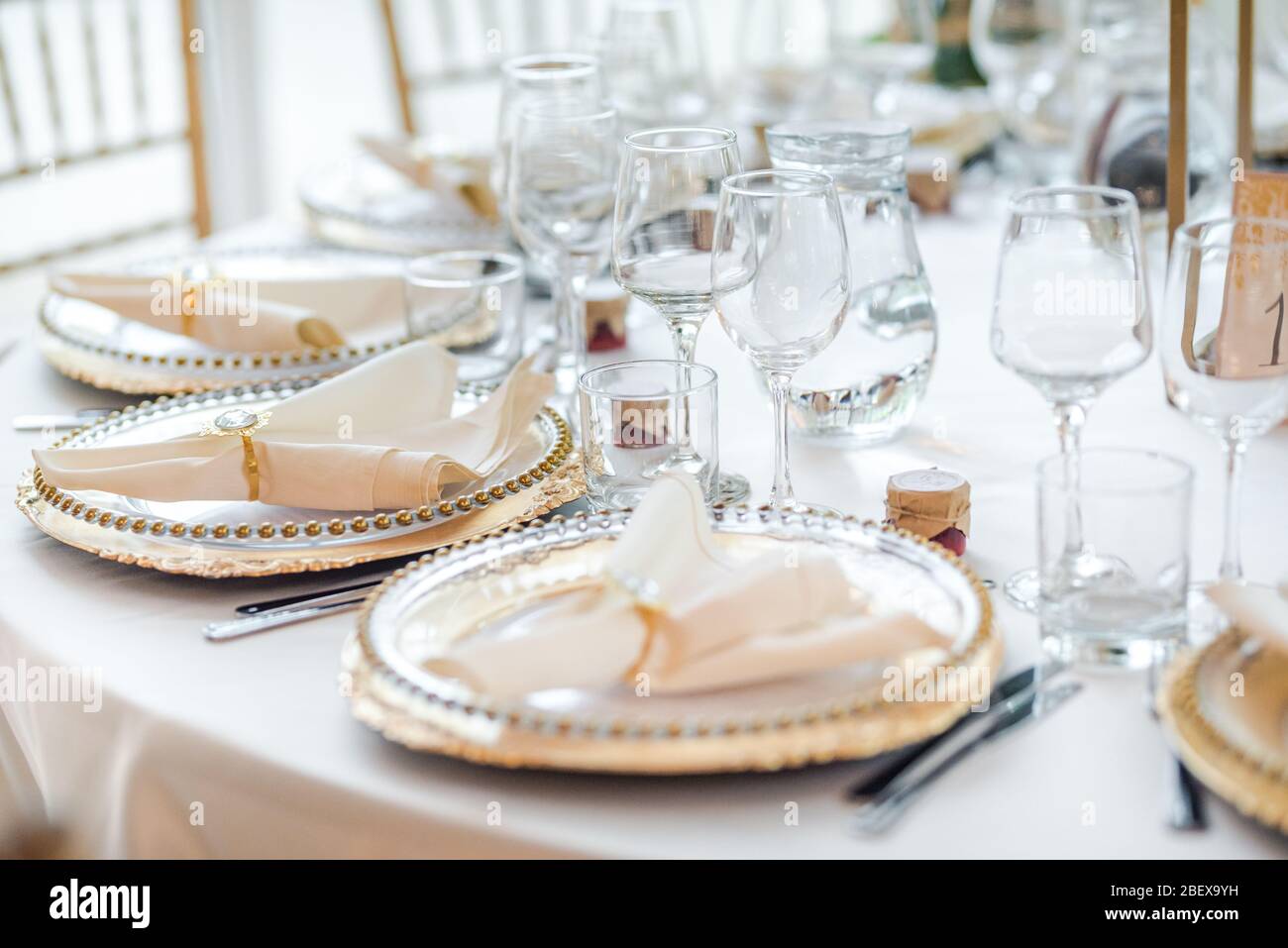 Luxury table set up for a special event Stock Photo - Alamy