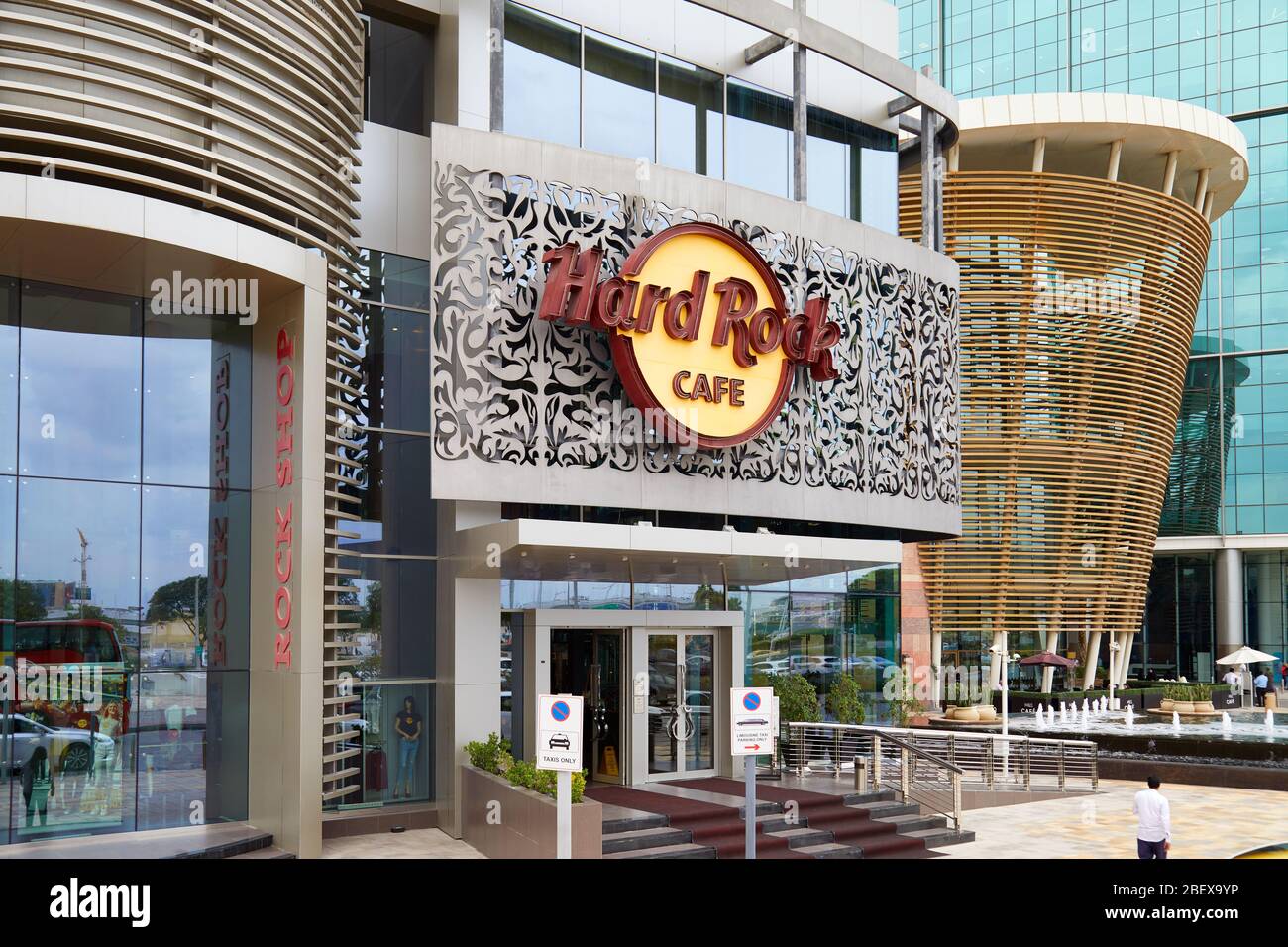 Hard rock cafe facade in hi-res stock photography and images - Alamy