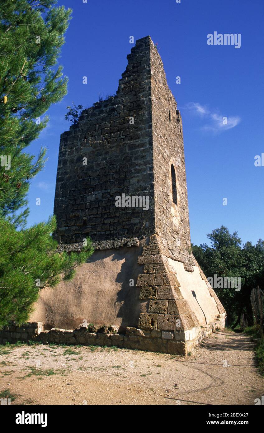 Medieval towers of Cotignac village in Provence Stock Photo - Alamy