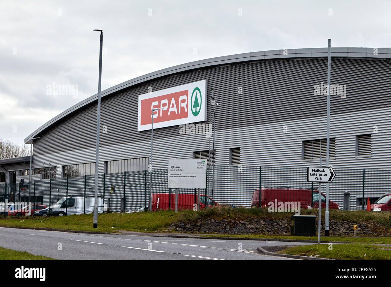 Food distribution hi-res stock photography and images - Alamy