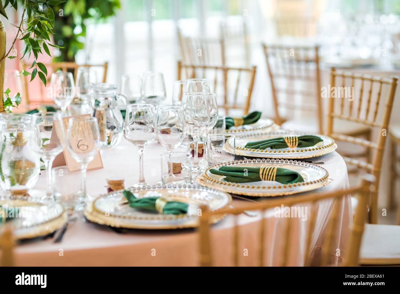 Luxury table set up for a special event Stock Photo - Alamy
