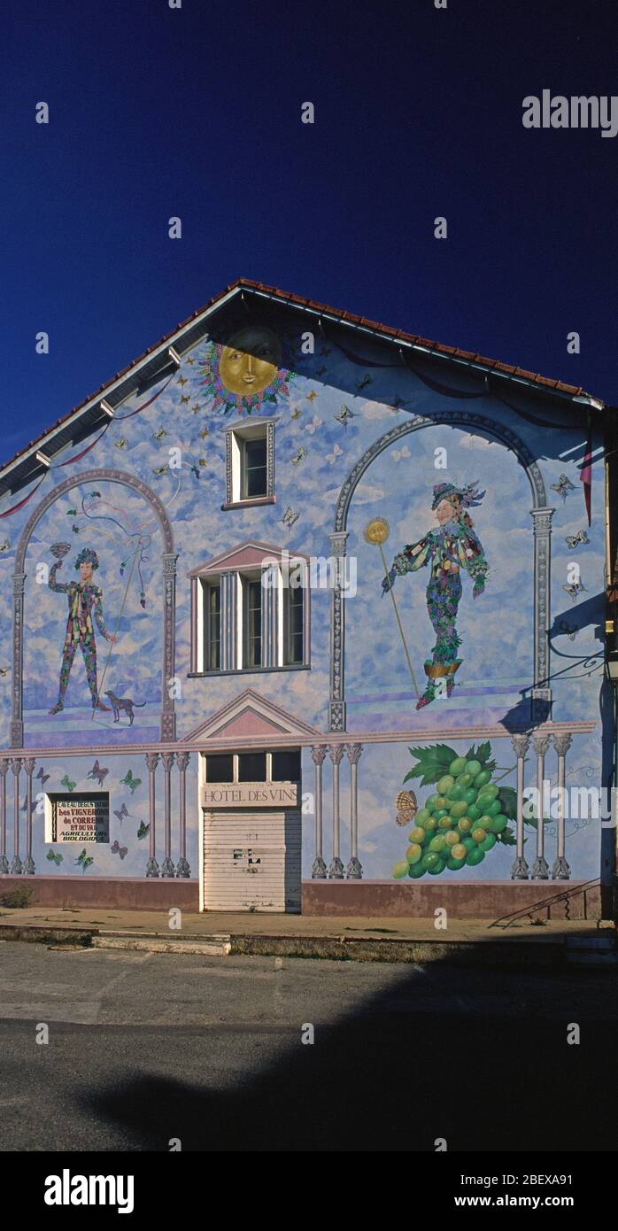 Wine cooperative hi-res stock photography and images - Alamy