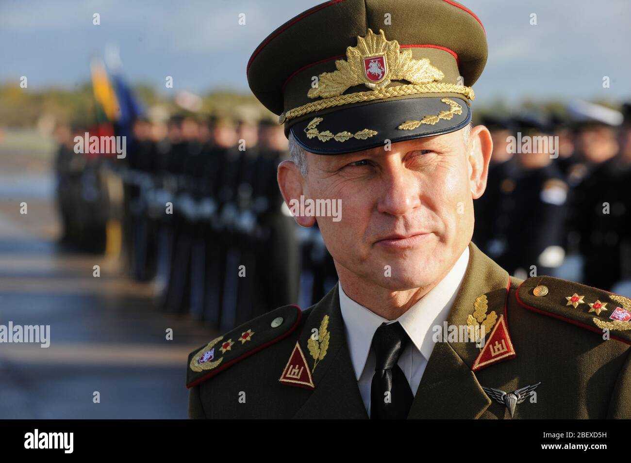 Commander of the lithuanian armed forces hi-res stock photography and ...