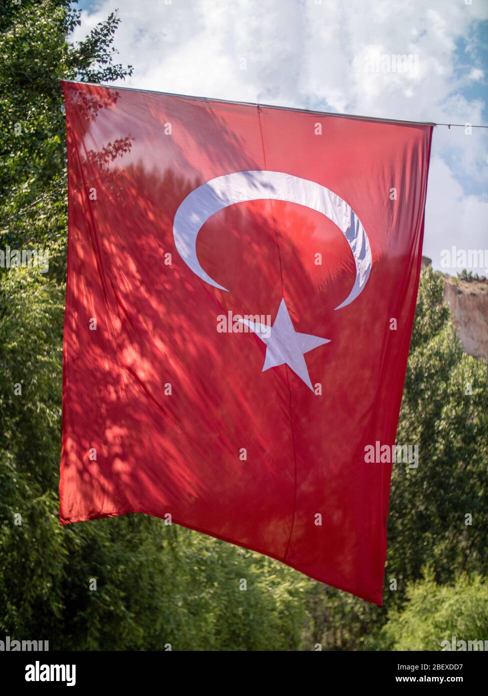 Huge turkish flag hi-res stock photography and images - Alamy