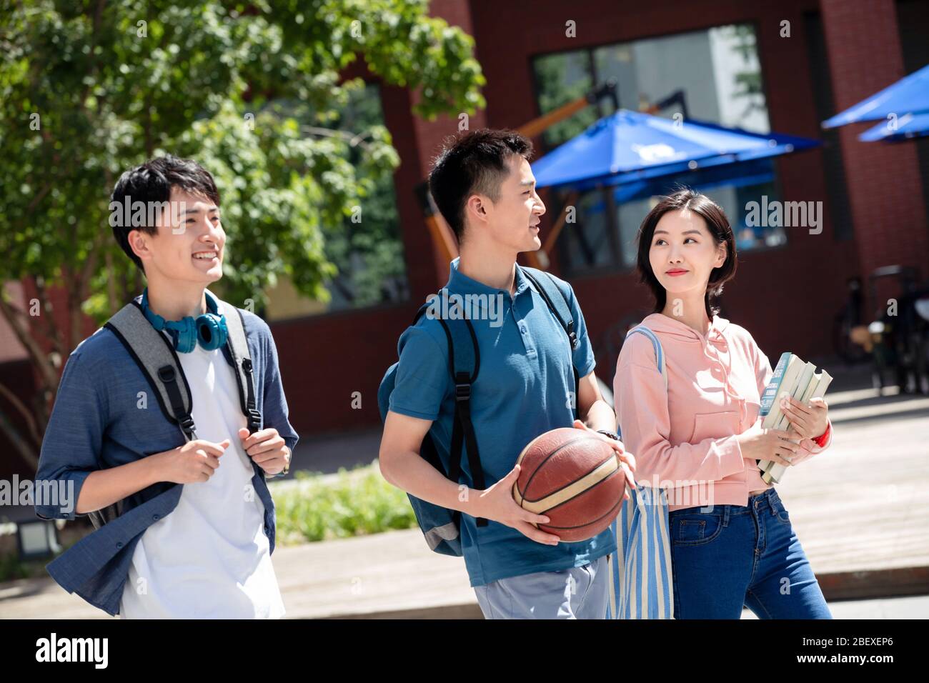 After the class of college students on campus Stock Photo - Alamy